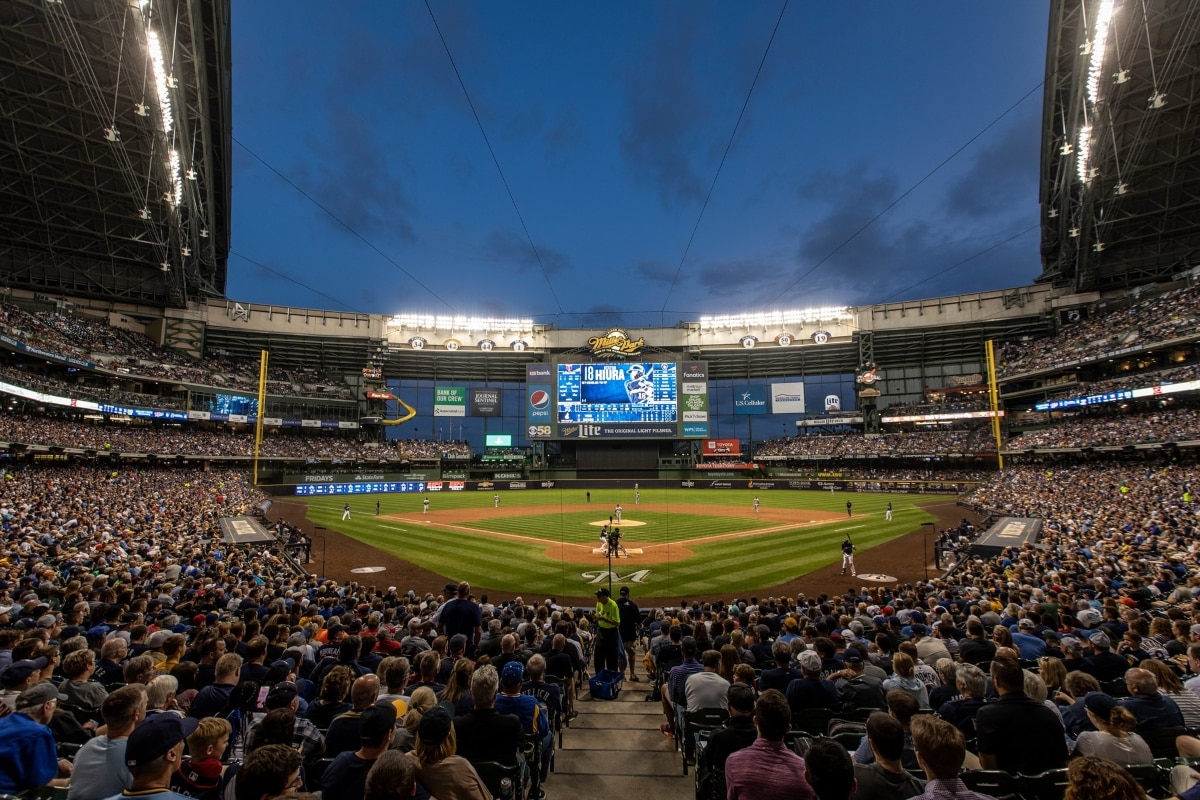 The Milwaukee Brewers Will Still Sell Beer Through The 8th Inning ...