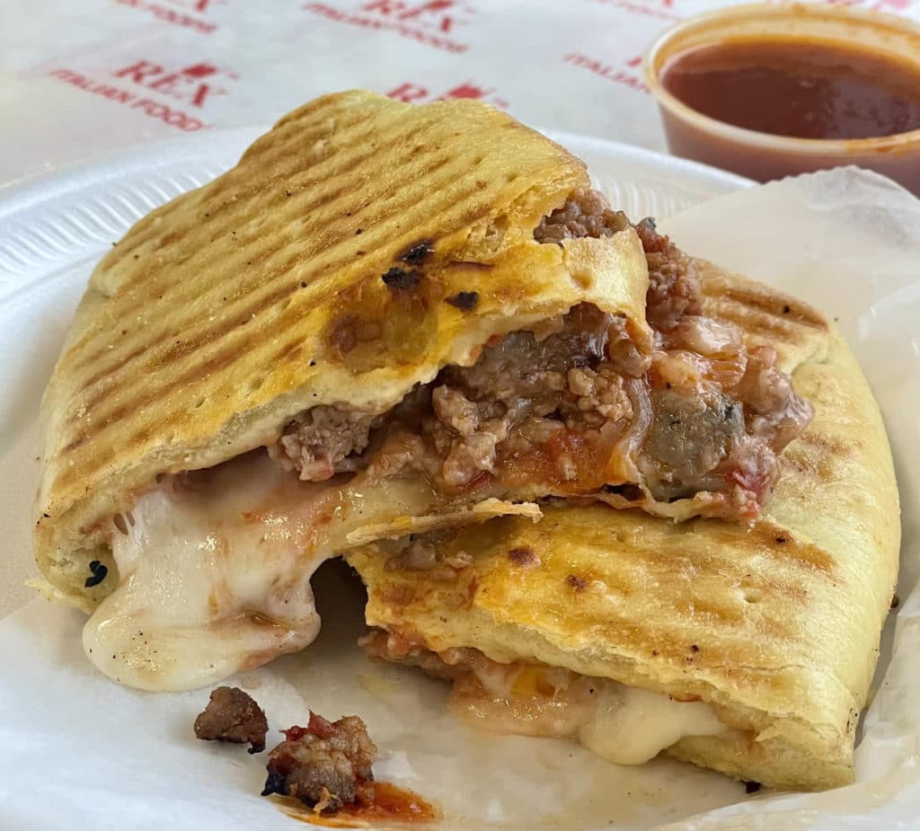 10 Favorite Guy Fieri Chicago Restaurants To Try Right Now