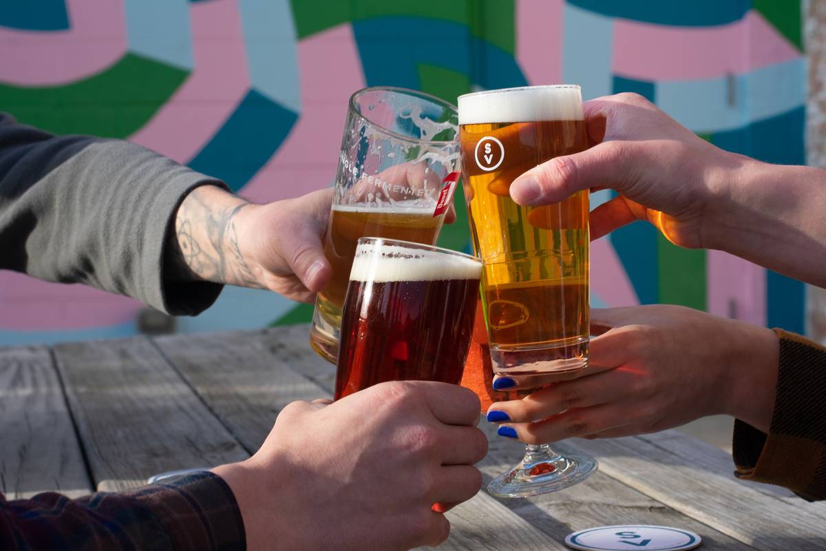 11 Best Beer Gardens For Outdoor Drinking in Chicago
