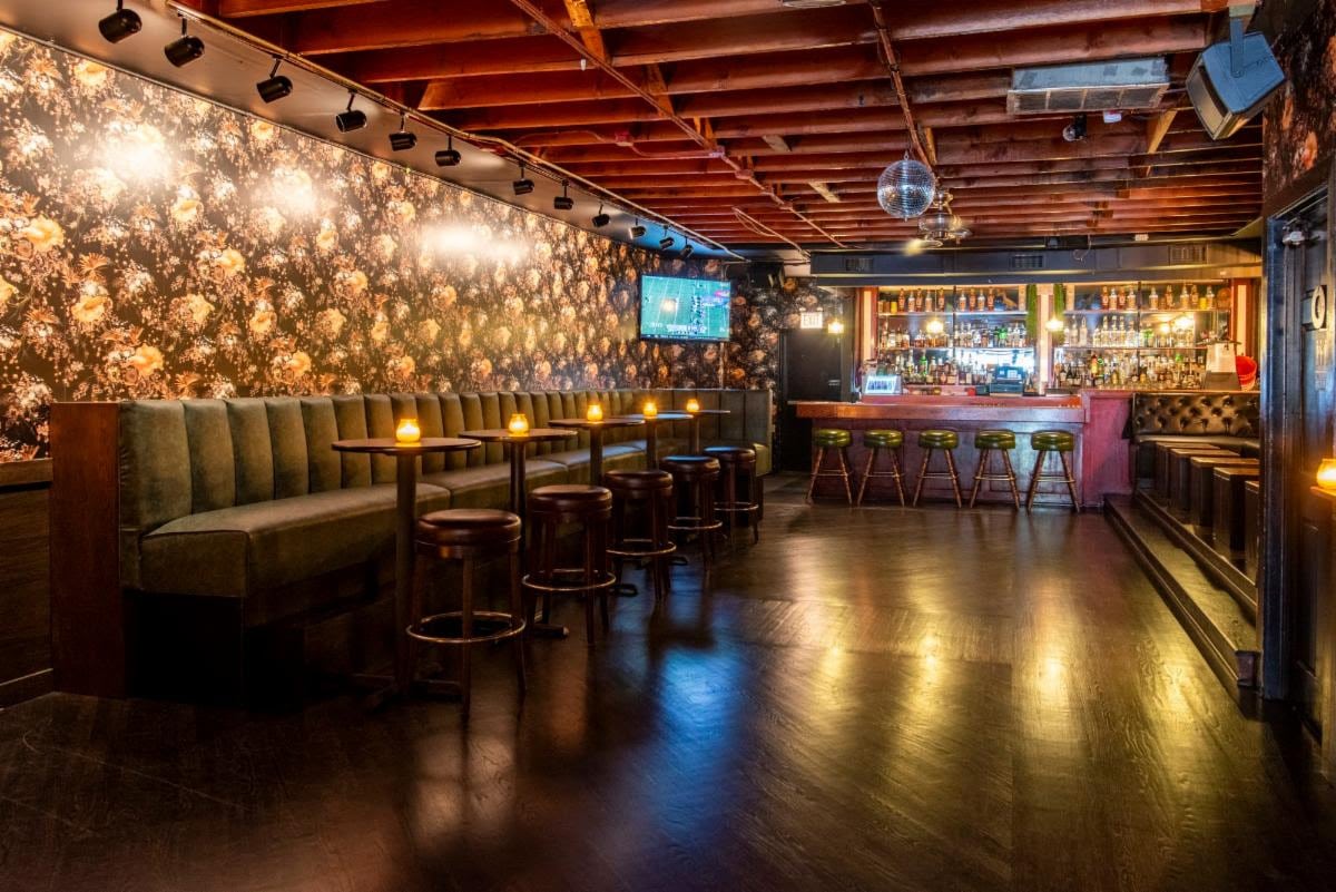 El Mejor Día de San Patricio Chicago 2025: Bar Crawls Y Eventos