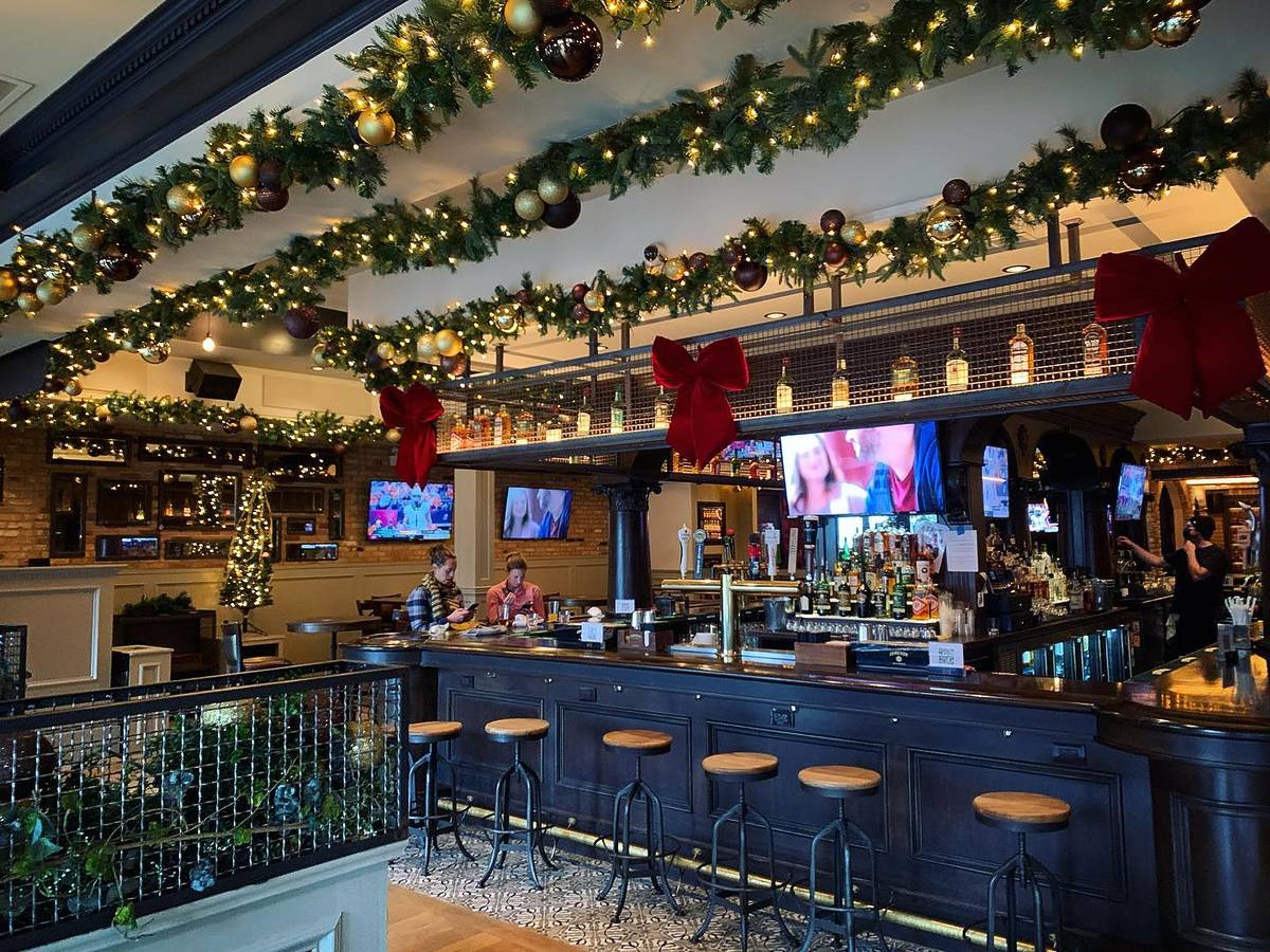 Best Places To Watch The Super Bowl LIX In Chicago 2025