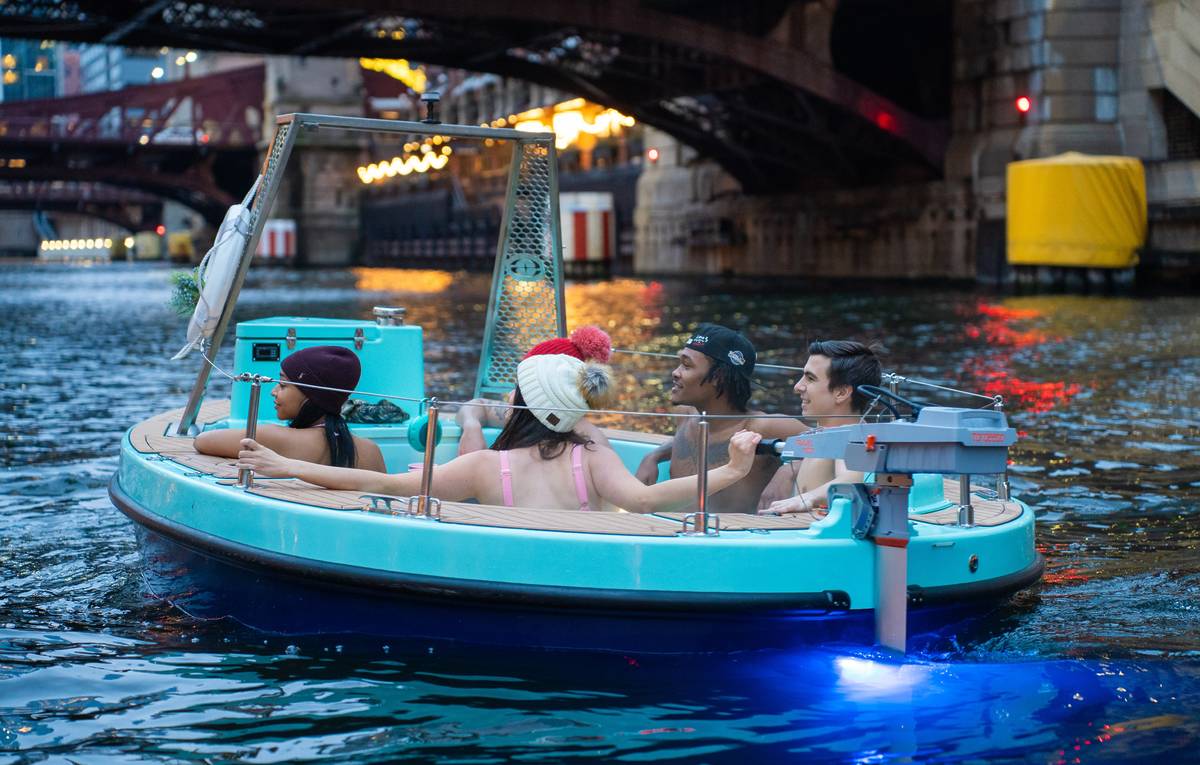 Chicago Electric Boat Company Kicks Off Its Boating Season Today