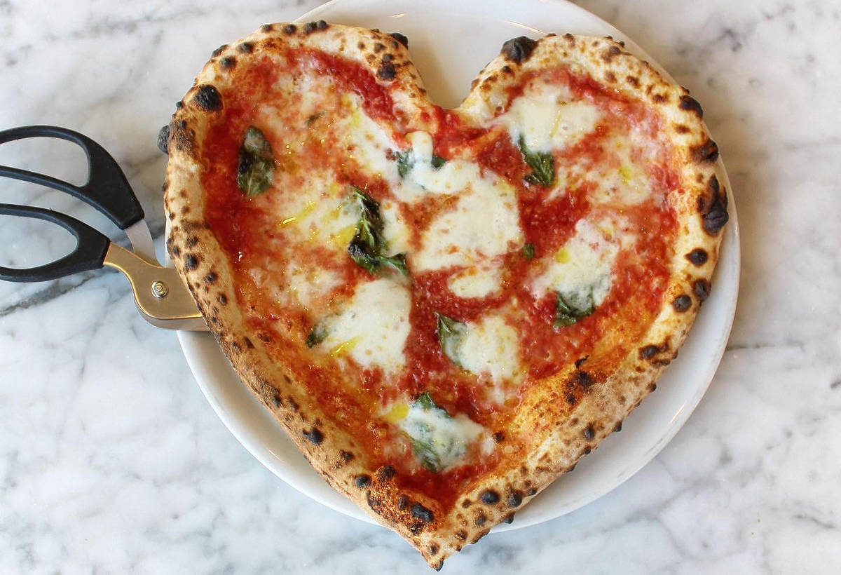 3 Chicago Pizzerias Named In Top 50 In The Country