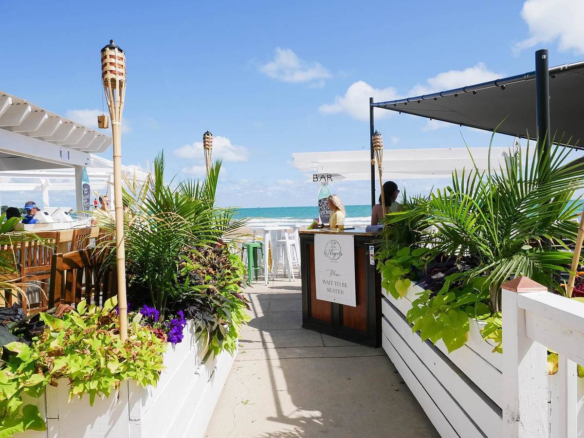 The Best Beach Bars In Chicago Right Now (2024)