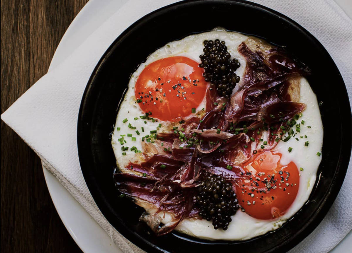 According to the NYT, This Chicago Restaurant Is The Best in The U.S.
