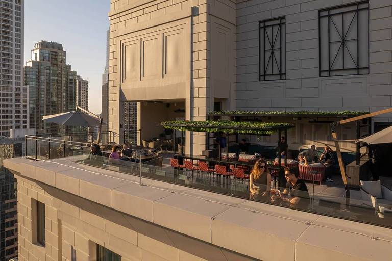 RIU Plaza Chicago Has The Most Incredible Glass Balcony