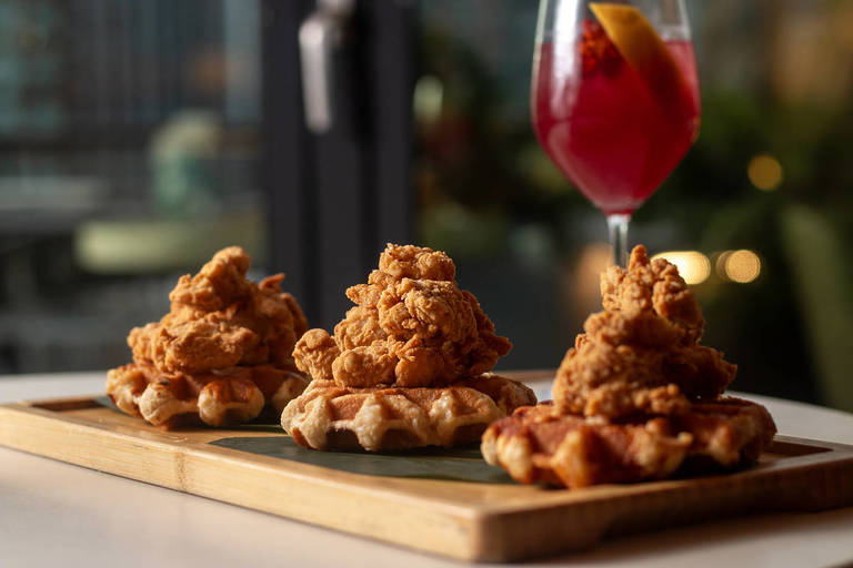 15 Best Brunch Spots in Chicago to Try This Weekend