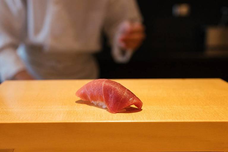 8 Places With The Best Omakase in Chicago You Need To Try