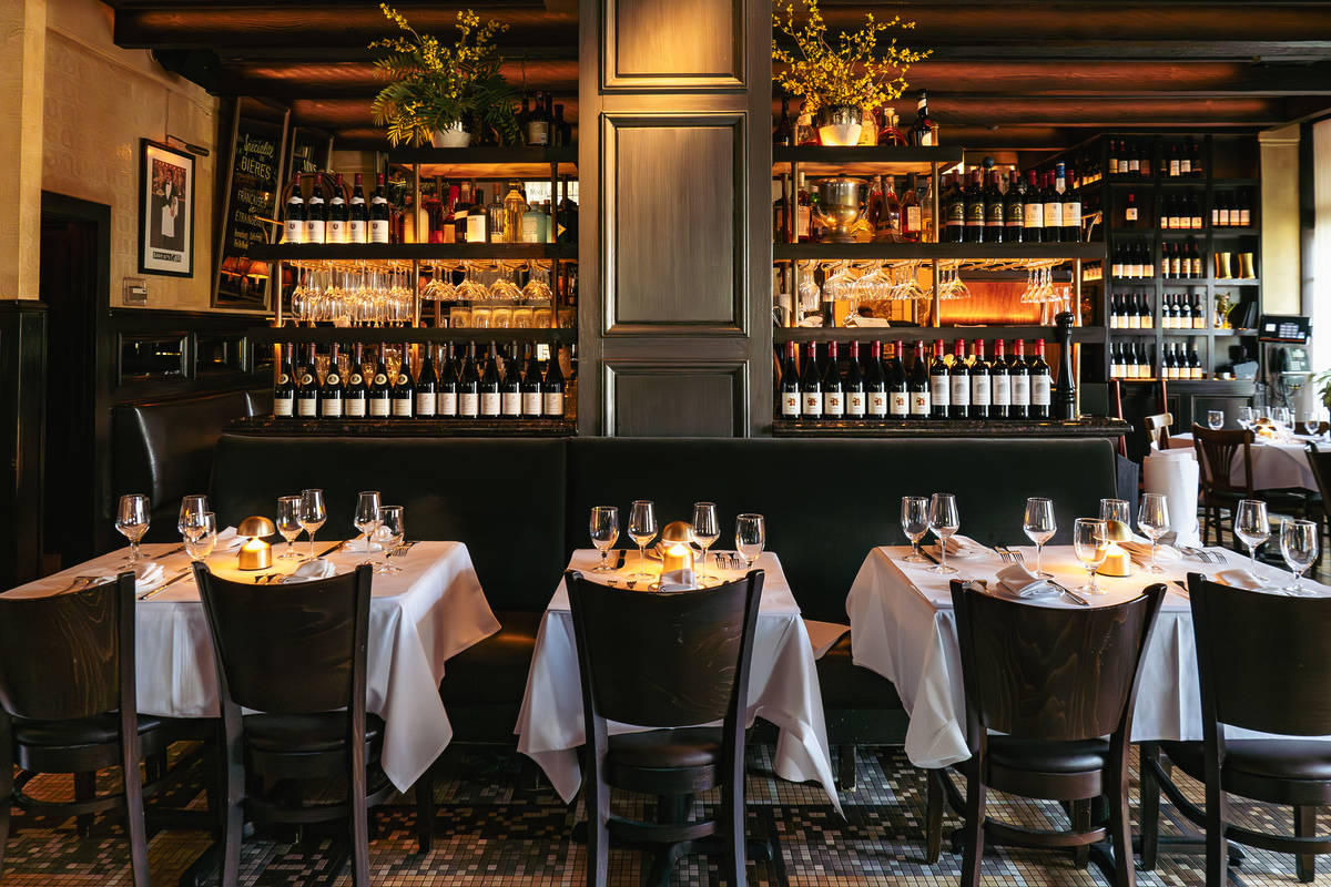 OpenTable Named 4 Chicago Restaurants as Most Romantic in America