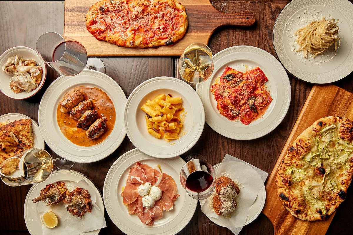 These Buffets In Chicago Are AYCE