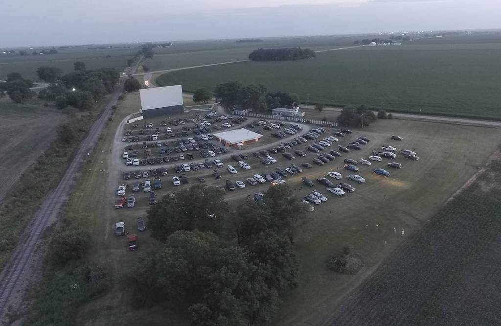 These are the Best Drive In Movie Theatres in Chicago