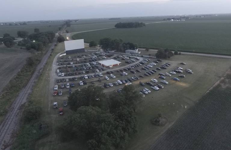 These are the Best Drive In Movie Theatres in Chicago