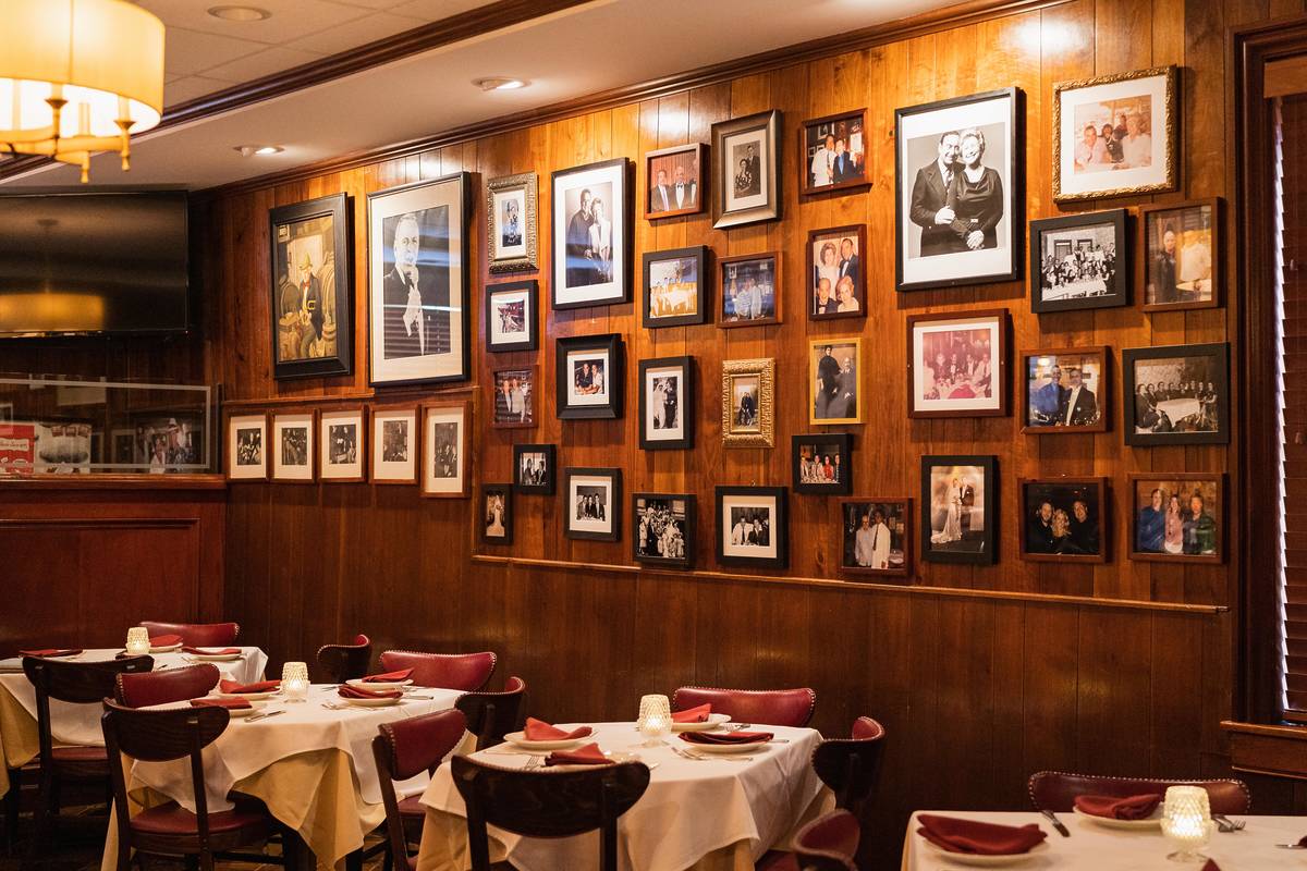 The Oldest Steakhouse in Chicago Is Turning 85 Years Old—Its Rustic ...