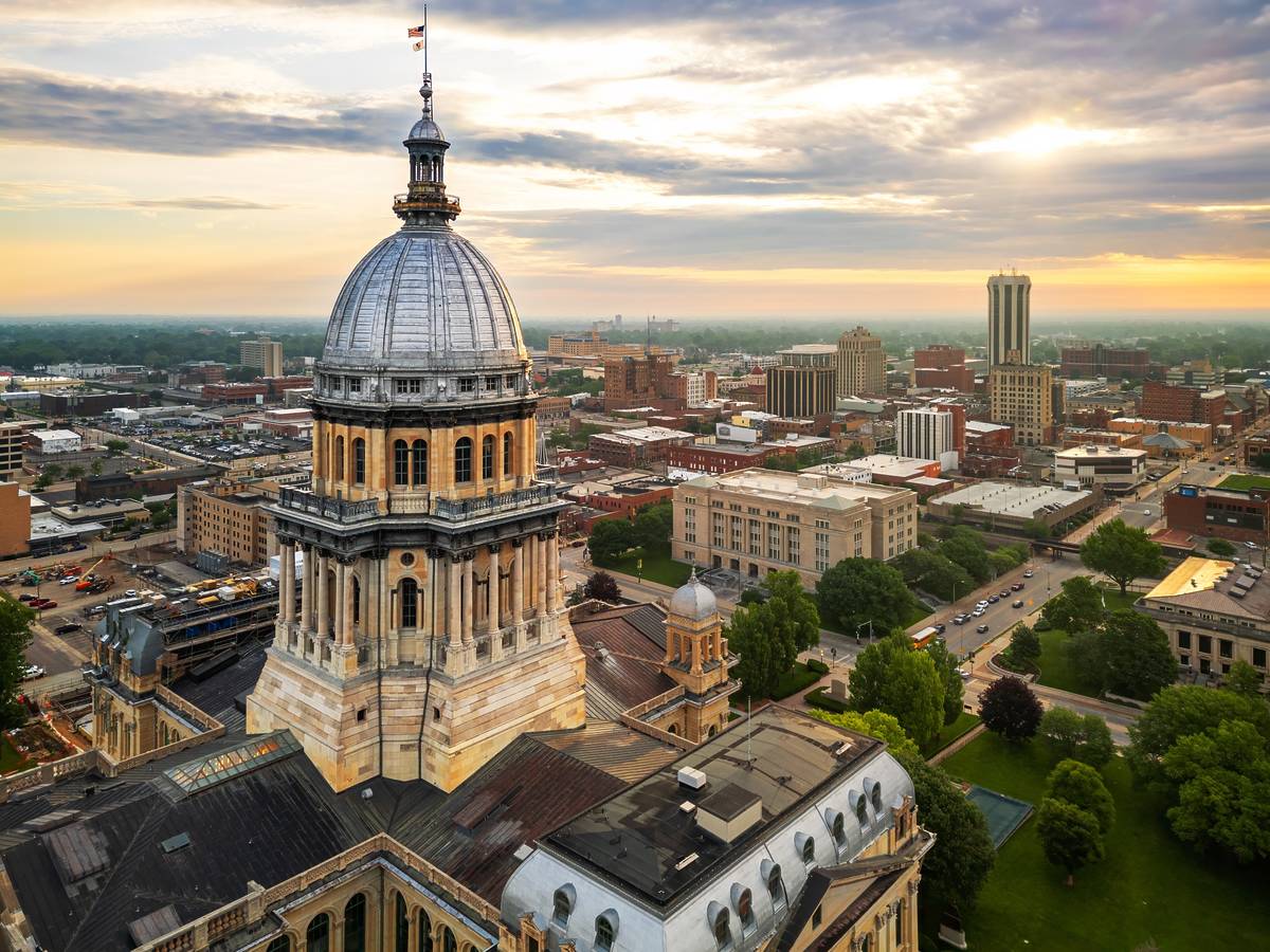 These New Illinois Laws Are Taking Effect in July