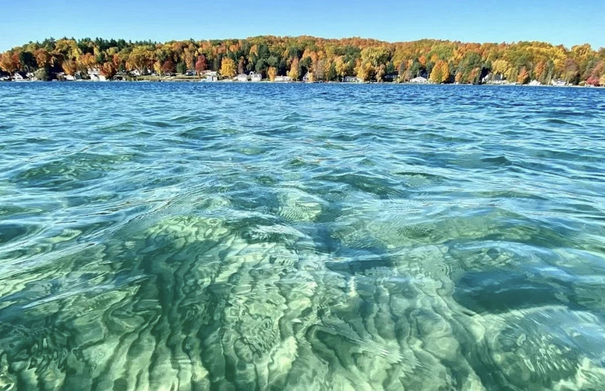 This Crystal Clear Lake in Michigan Near Chicago Is Known as the ...