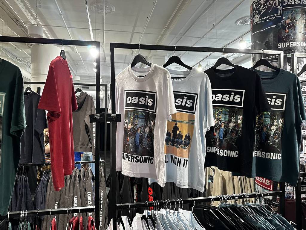 An Oasis Merch Pop-Up Shop Just Opened in Chicago