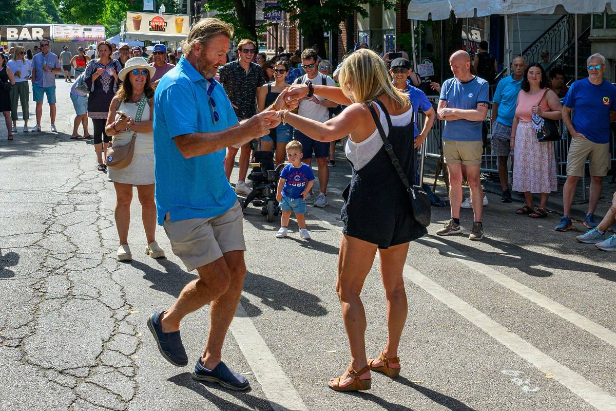 Retro on Roscoe Festival Returns to Chicago This Weekend