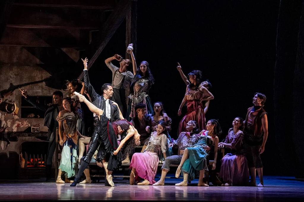 The Joffrey Ballet Opens Its 70th Season in Chicago With the U.S ...