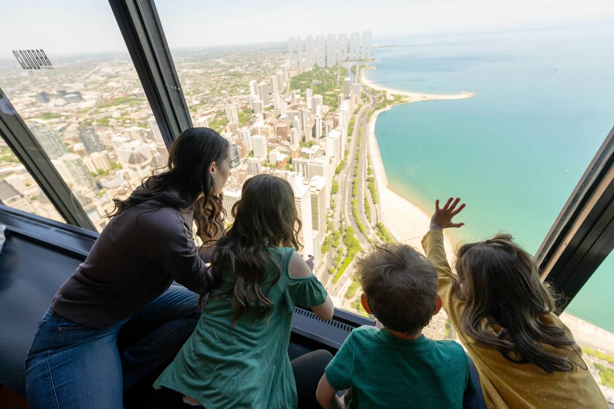 360 Chicago Offering Free Admission This Week