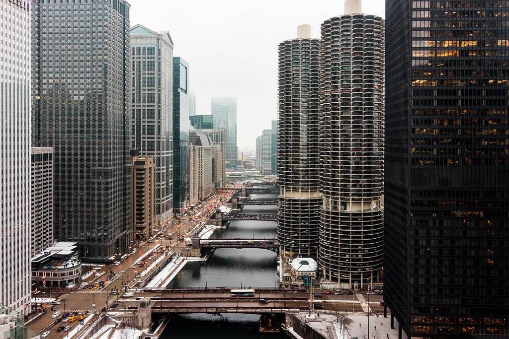Chicago Weekend Forecast: Snow, Rain, and Temperature Drop