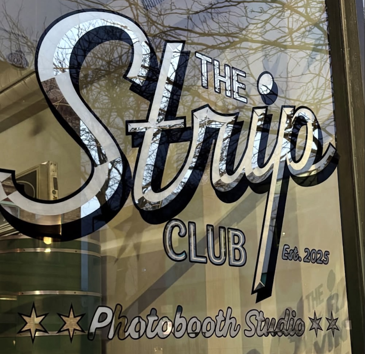 A Vintage Photobooth Studio is Opening Soon in Chicago