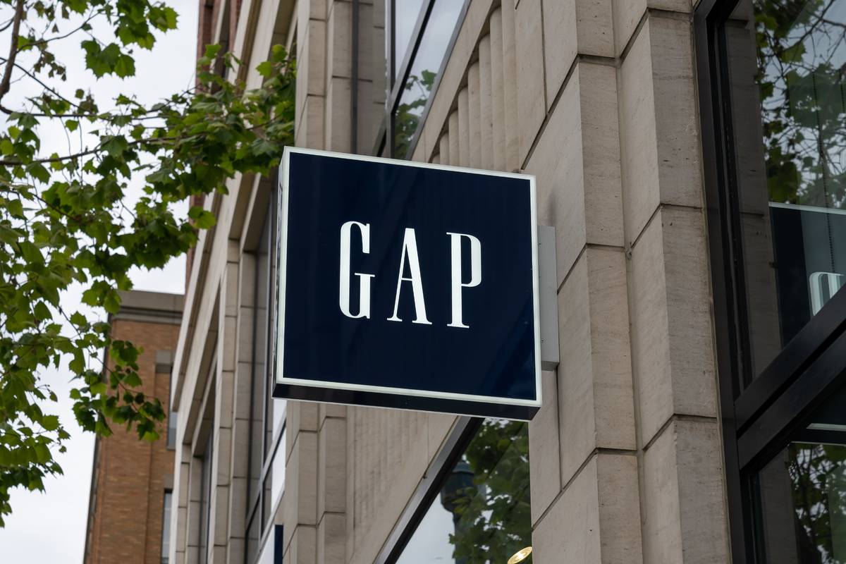 A Massive Retail Return: Gap Is In Advanced Talks To Reclaim Its Spot ...