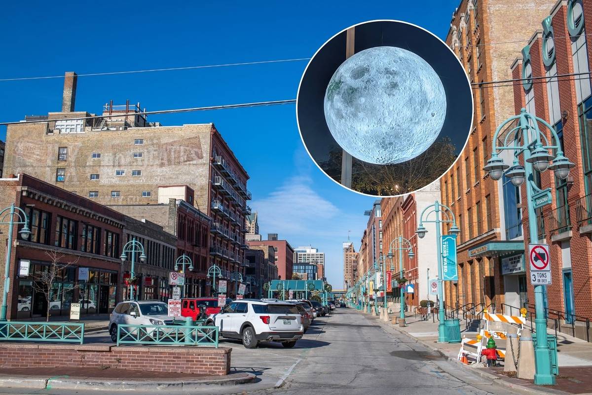 "Museum of the Moon" Coming to Midwest This Summer