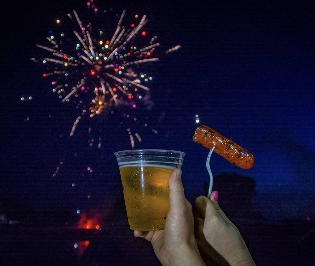 World's Largest Brat Festival Returns to Midwest This Weekend