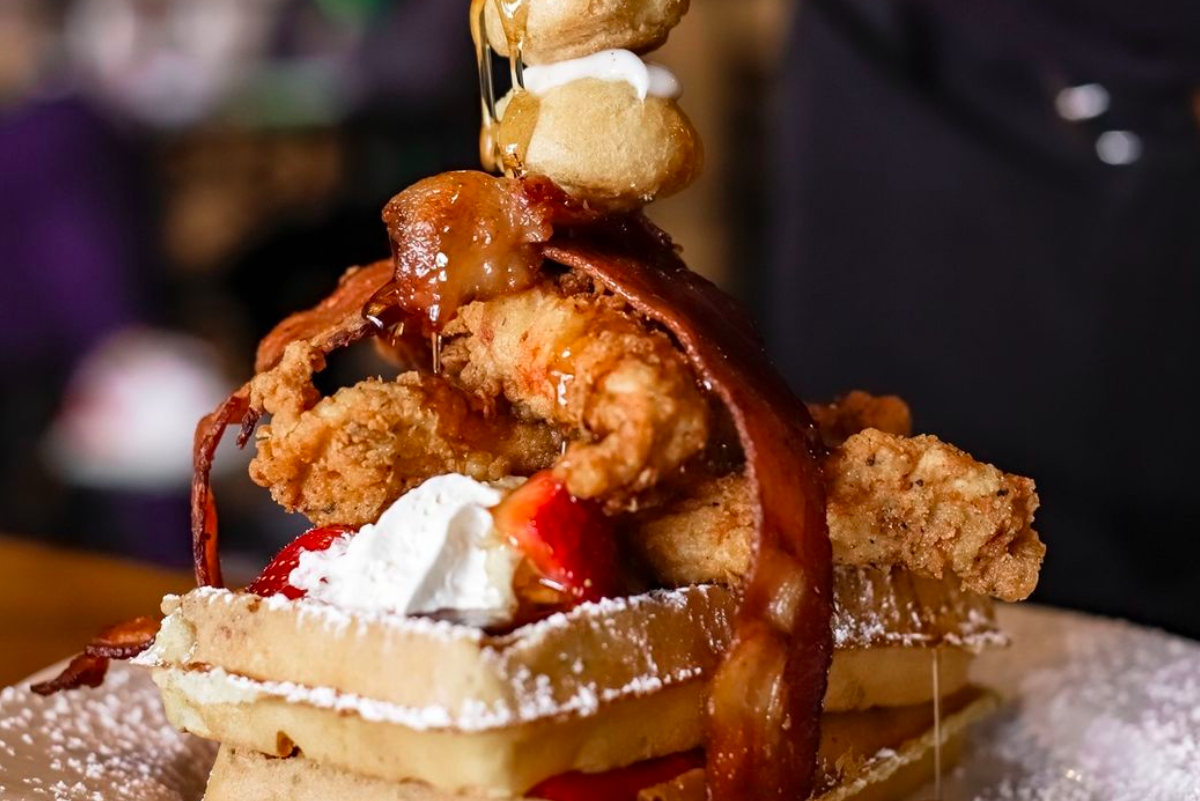 15 Buzzworthy Brunch Spots In Dallas