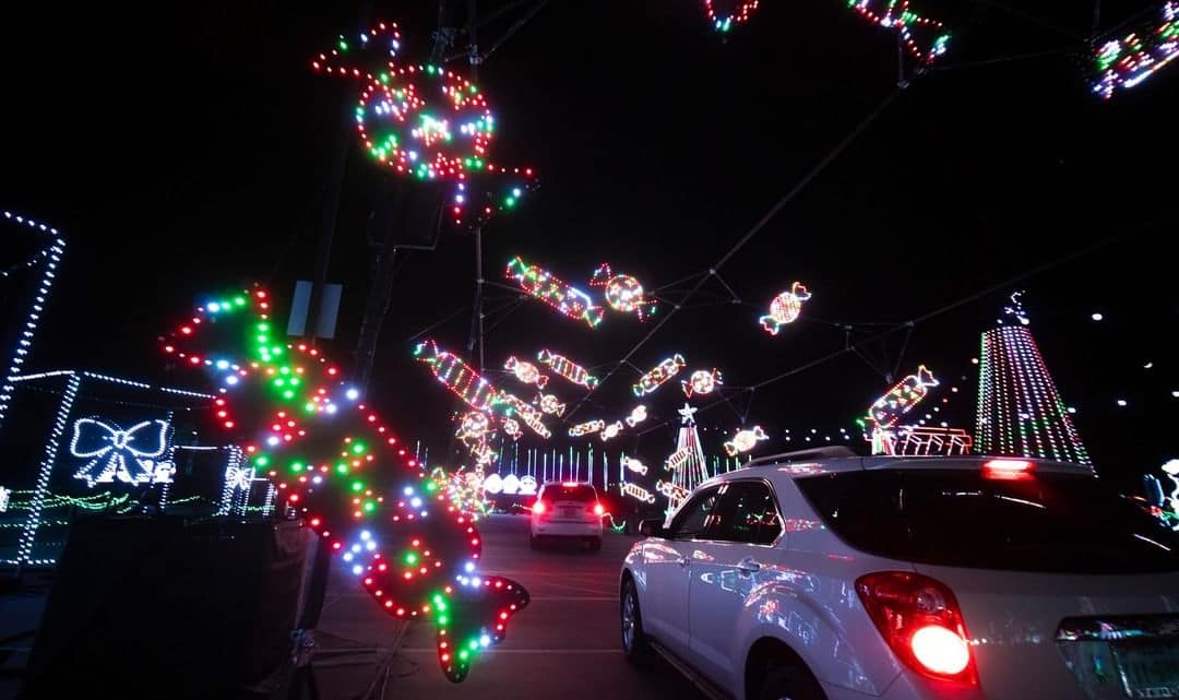 10 Sensational Christmas Lights Displays In Dallas