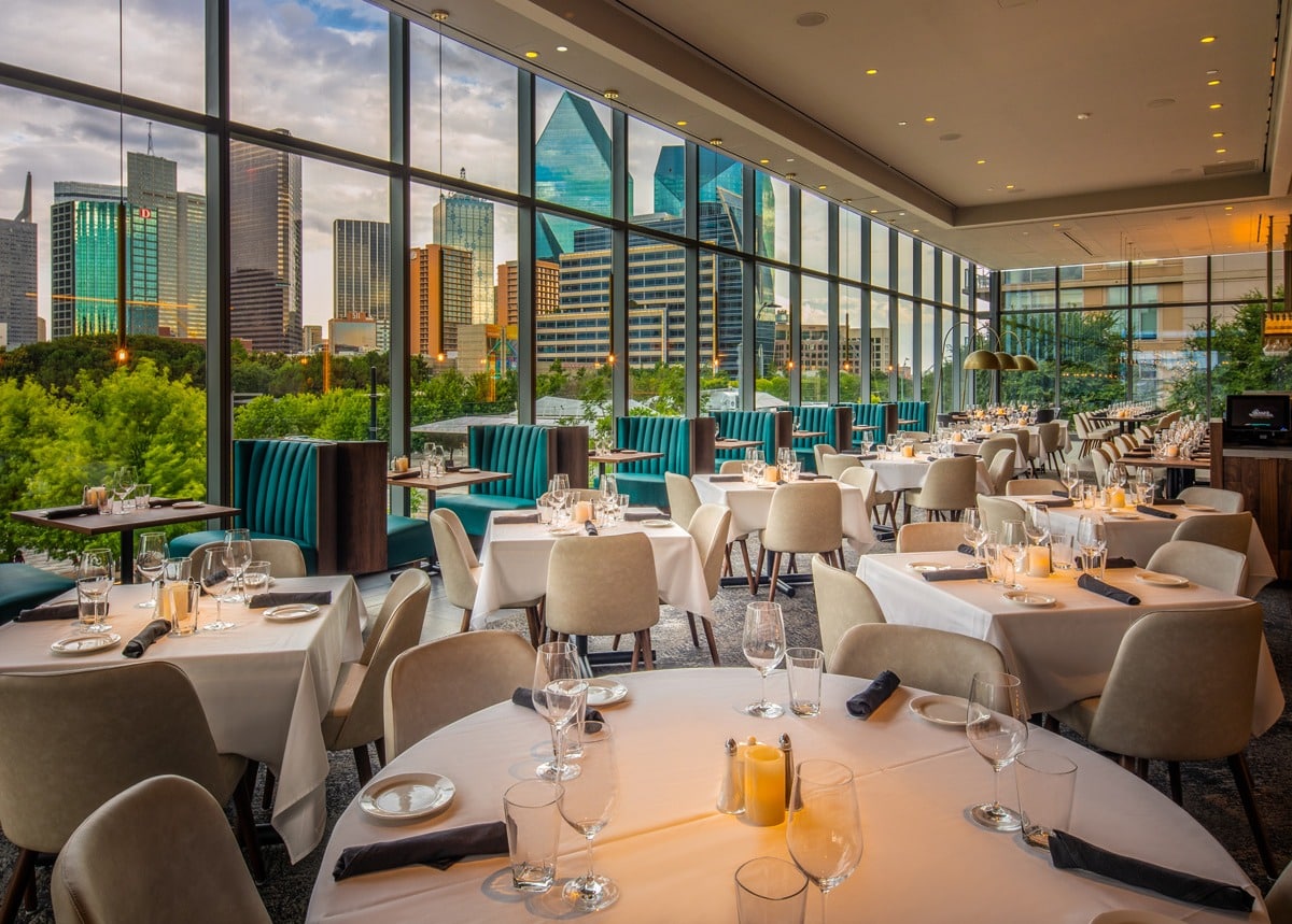 9 Sizzling Steakhouses In Dallas With The Juiciest Steaks