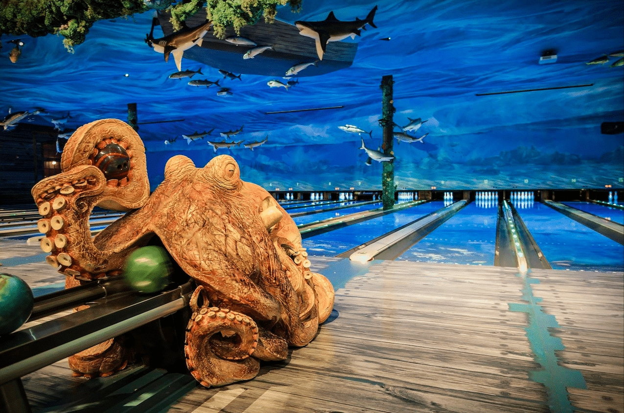 There’s An Incredible ‘Underwater’ Bowling Alley In Texas