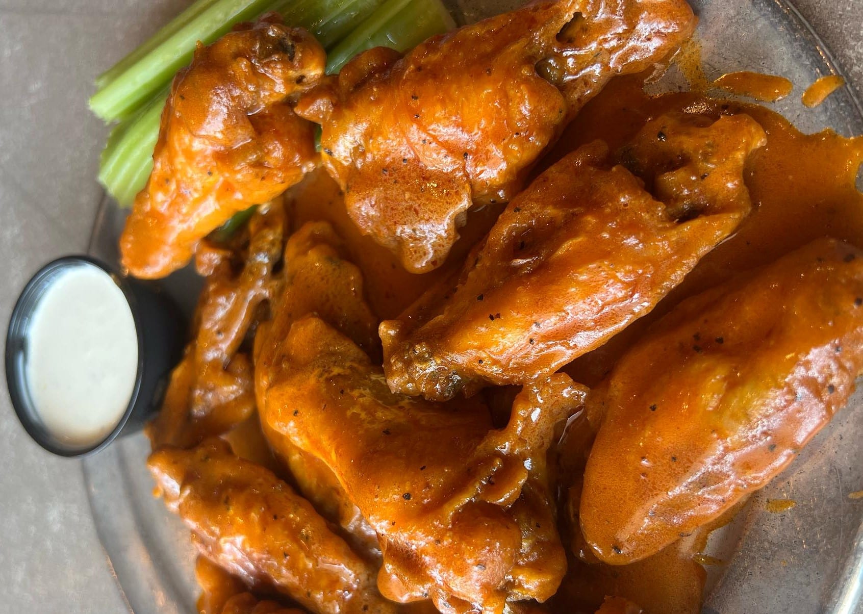 7 Finger-Lickin' Spots For Mouth-Watering Chicken Wings In Dallas