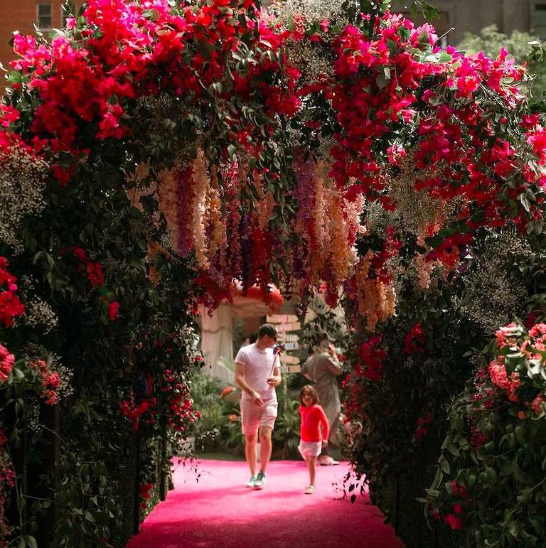 Fantastic Eyeboretum Garden Experience Opens In Dallas