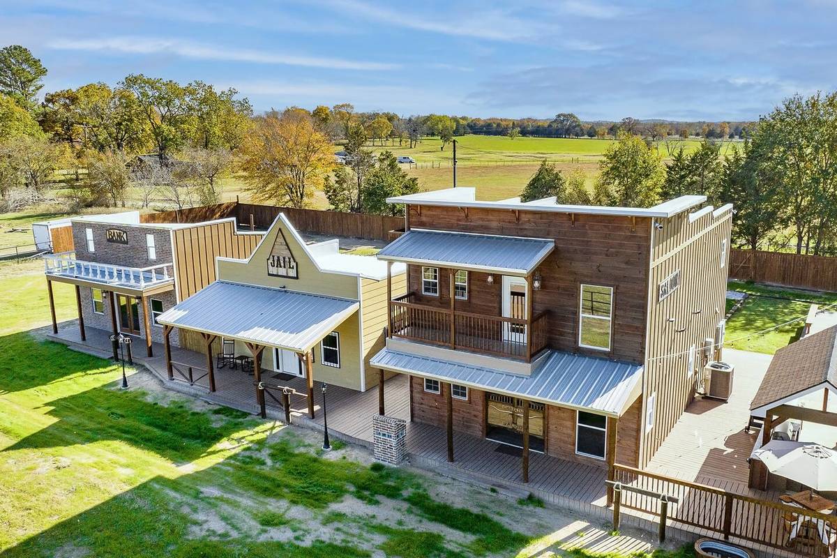 You Can Rent A Western Town In Texas