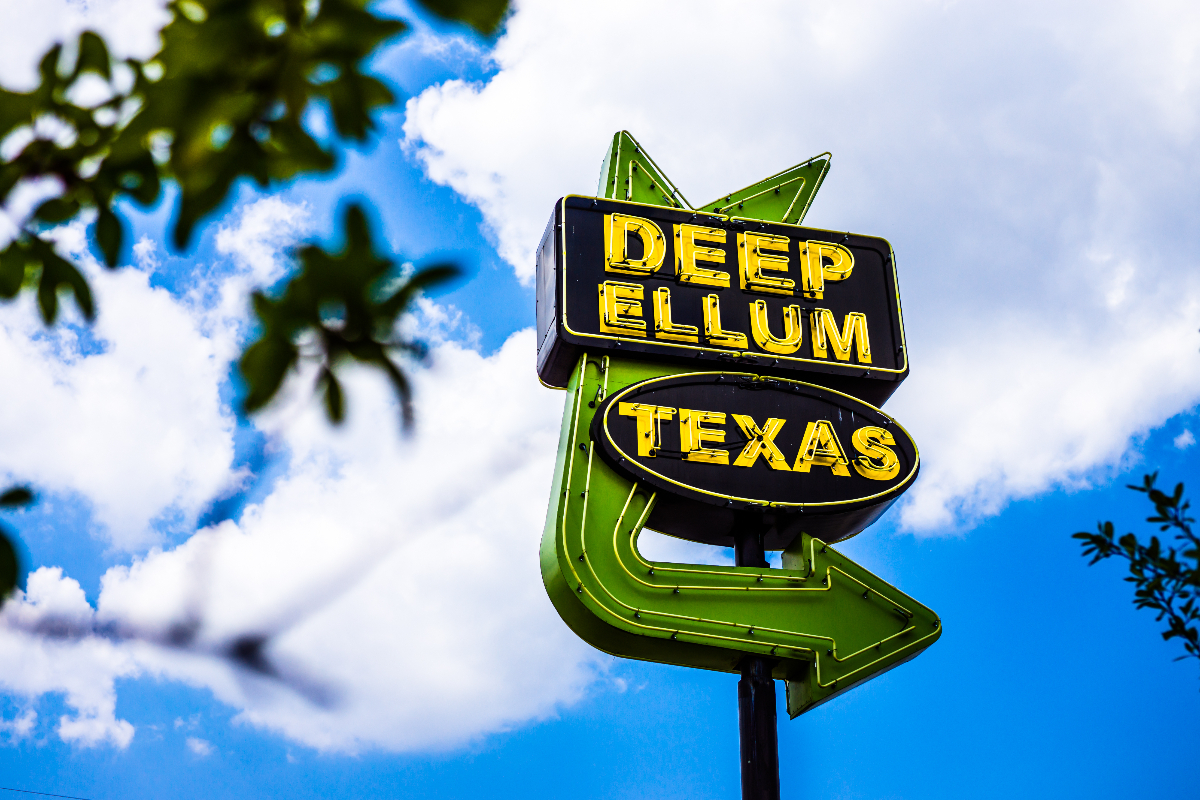 15 Damn Fun Things To Do In Deep Ellum Dallas