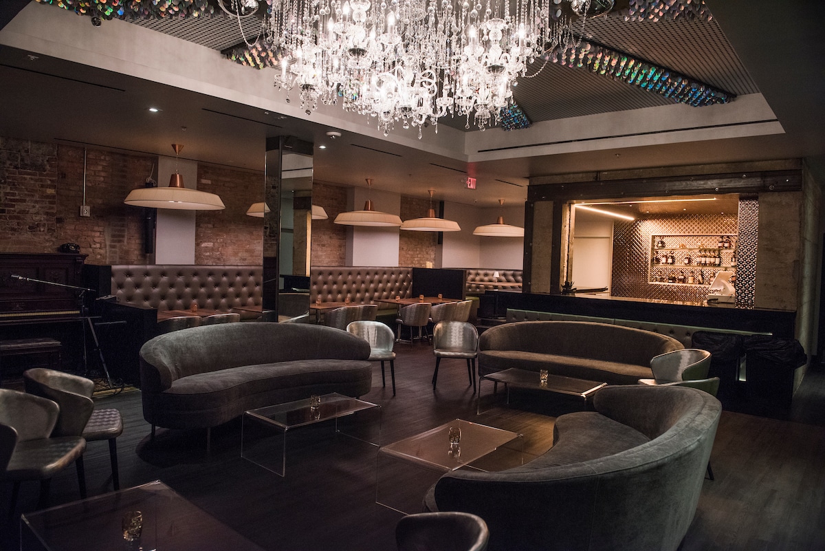 27 Best D.C. Bars You Need To Visit At Least Once In Your Life