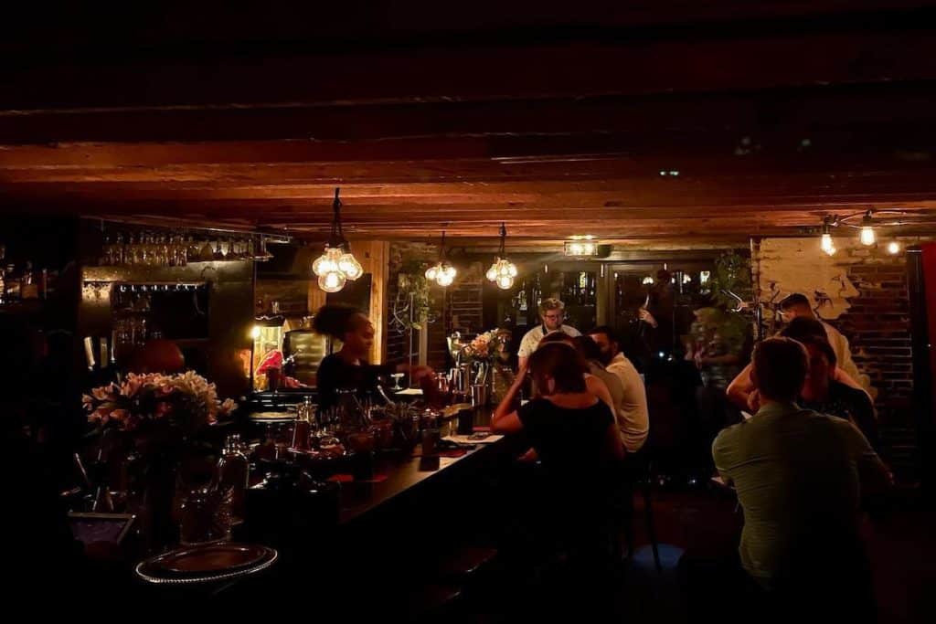 6 Hidden Bars In D.C. - Secret DC