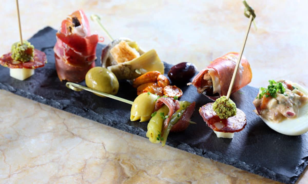 Local Favorite Spanish Restaurant Estadio To Close Its Doors This Month