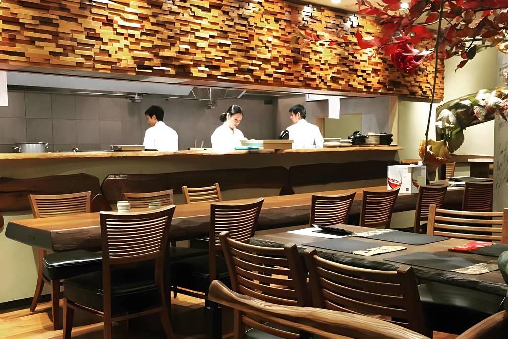 8 Epic Japanese Restaurants In D.C. That'll Transport You To Tokyo