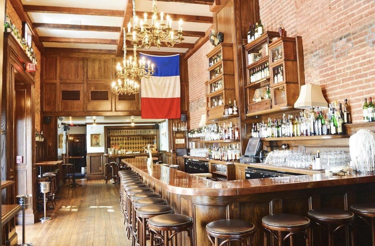 10 Fab French Restaurants In DC That'll Transport You To Paris