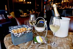 6 Best Happy Hours Around D.C. That You Need To Check Out