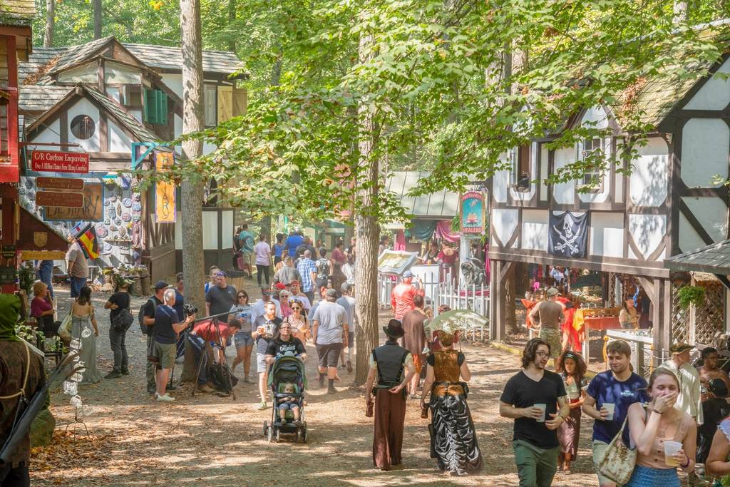 America's 2nd Biggest Renaissance Festival Is An Hour From D.C.