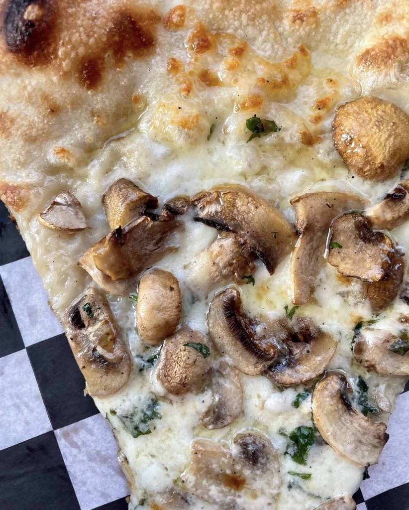 A DC Pizza Place Has Some Of The Top-10 Best Slices In America