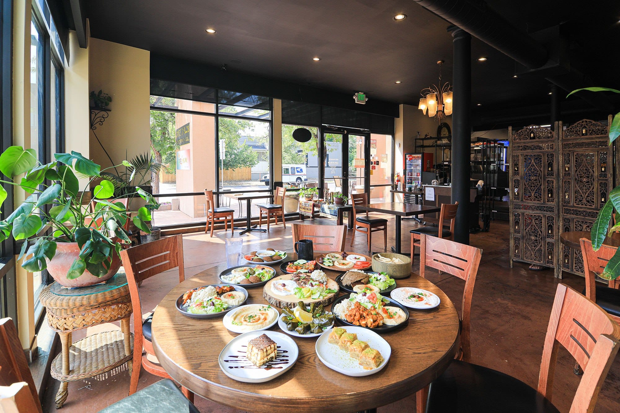 10 Fantastic Greek Restaurants In Denver To Check Out Today!