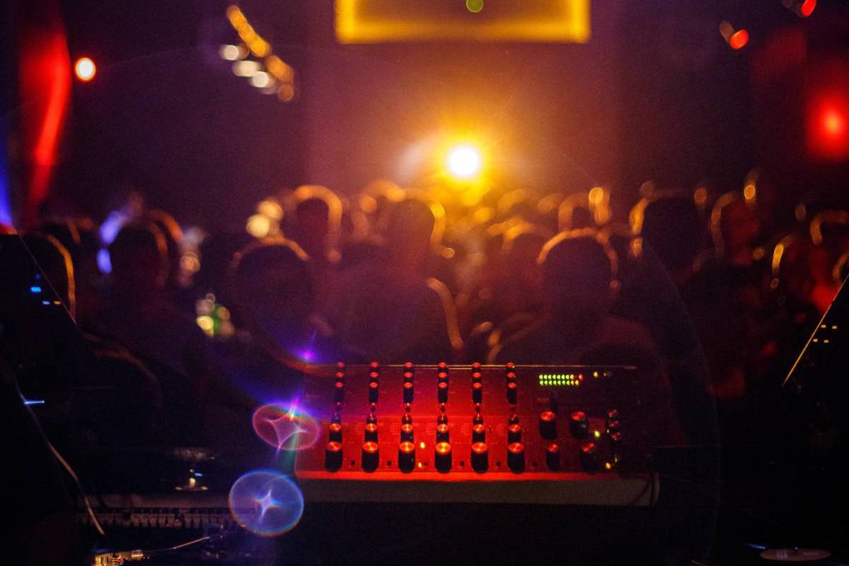 6 Hottest Nightclubs In Detroit That You Should Visit At Least Once