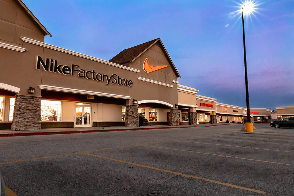 9 Best Malls Around Detroit That You Should Visit At Least Once