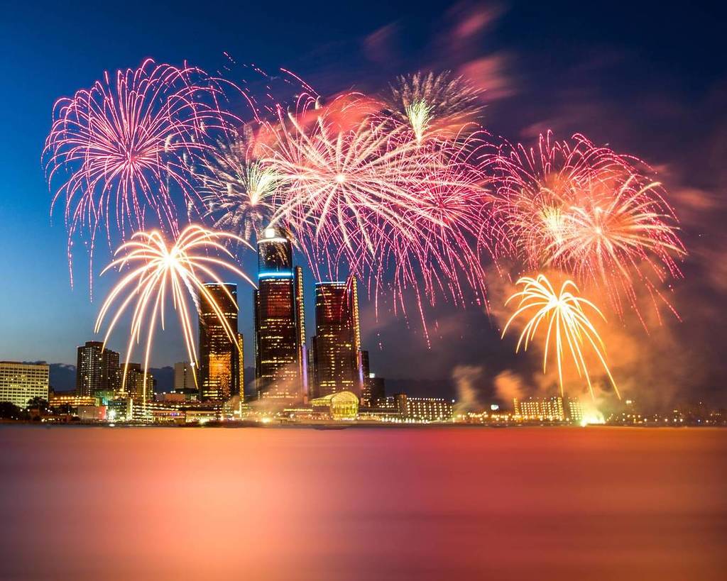 20 Amazing Things To Do Around Detroit This July Not To Miss