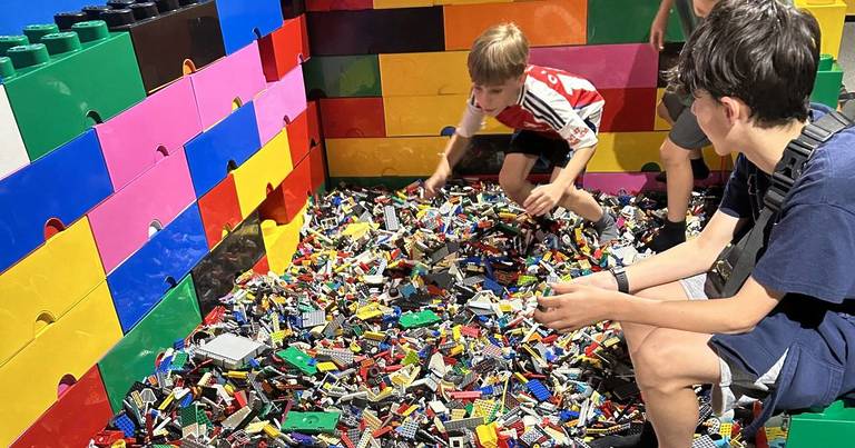 6 Best Theme Parks Near Detroit You Have To Visit At Least Once