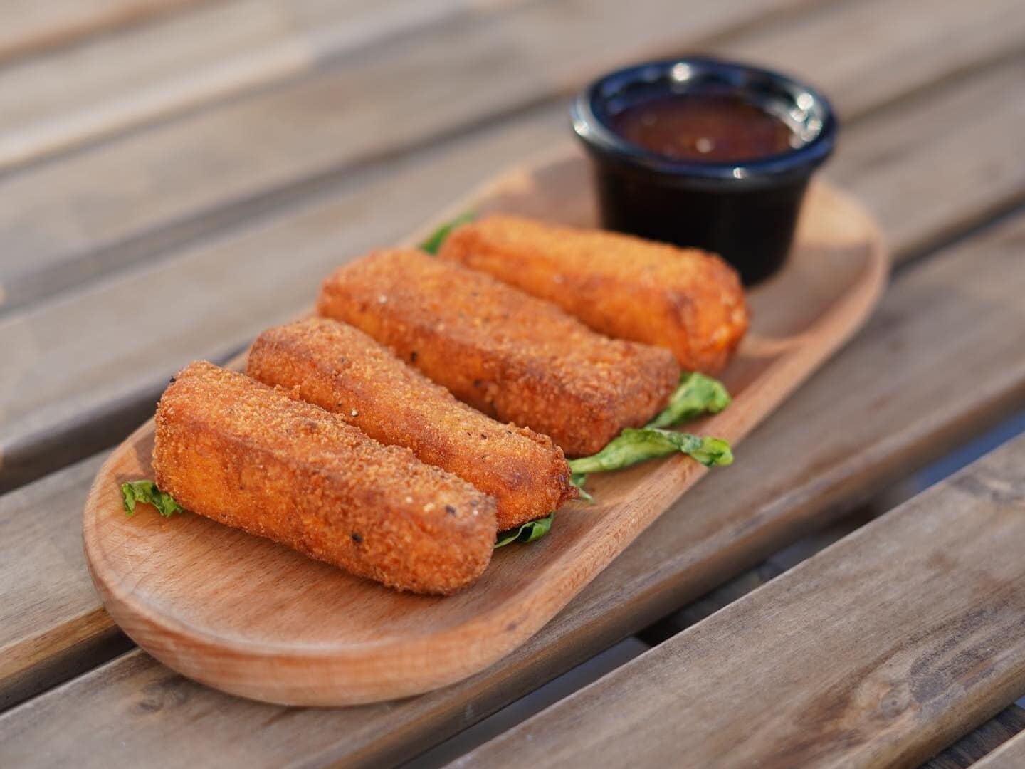 Greek Restaurants In Dublin: 4 Super Satisfying Spots